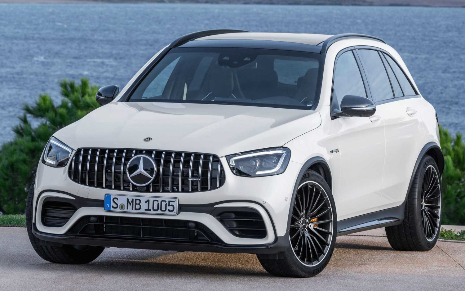 Mercedes-AMG GLC 63 S 2022 | SUV Drive